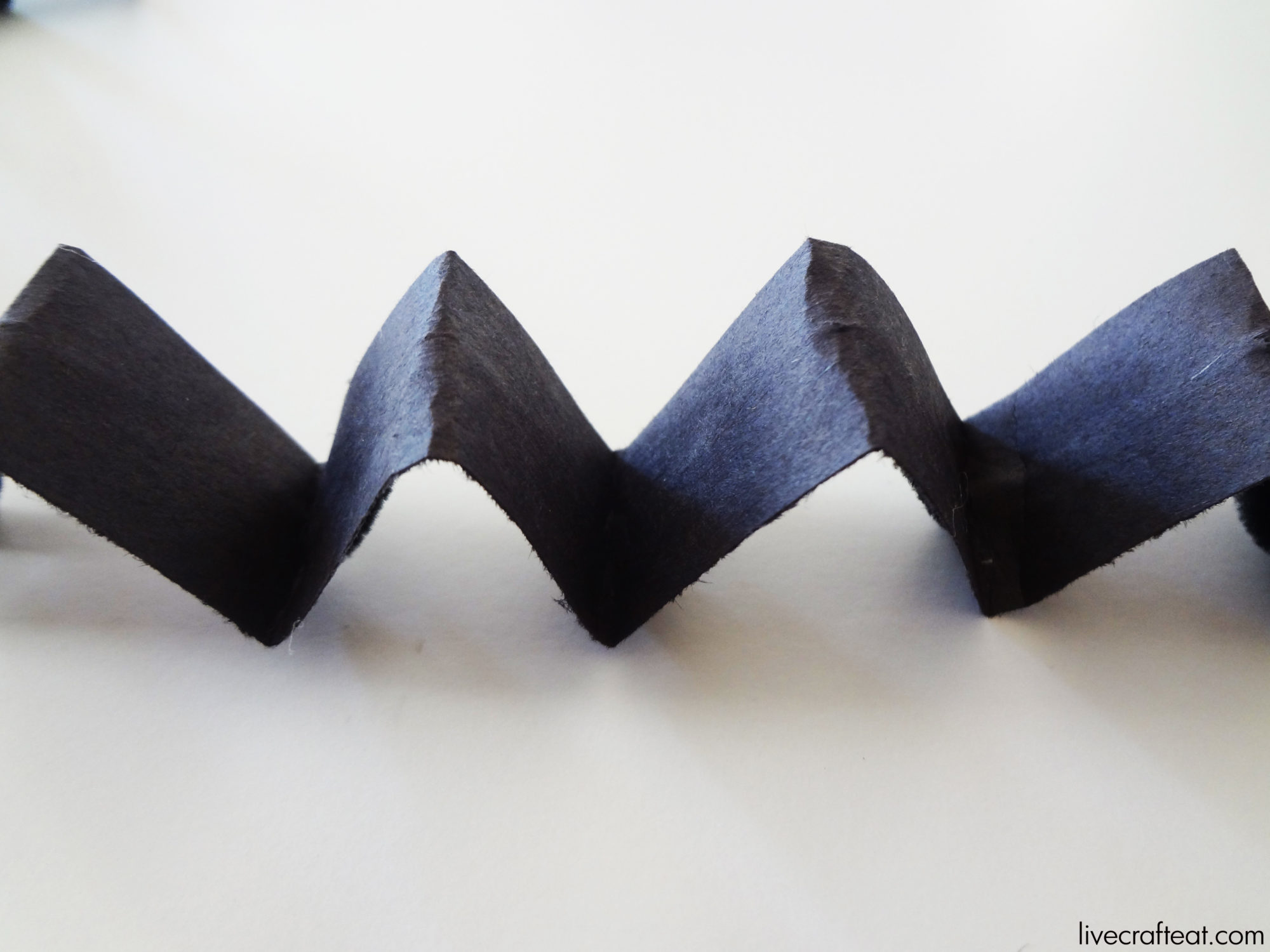 Halloween Craft Idea For Kids - Spider Hat | Live Craft Eat